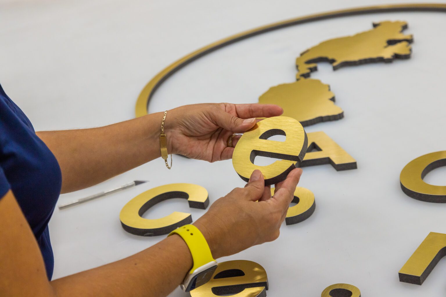 Signs - PCI - Postal Center International